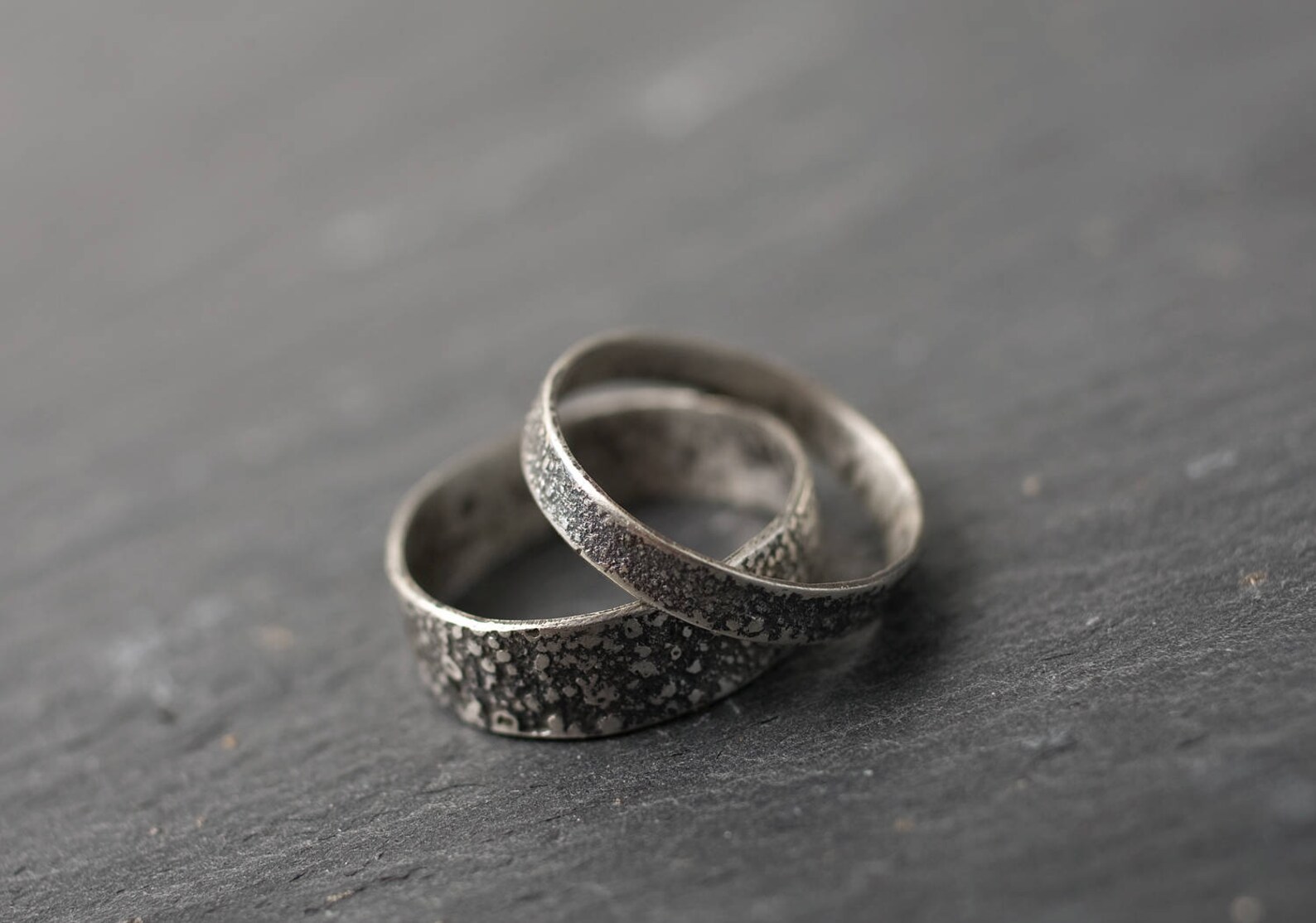 Wedding Ring Set: Rustic Wedding Bands Matching Rings for | Etsy