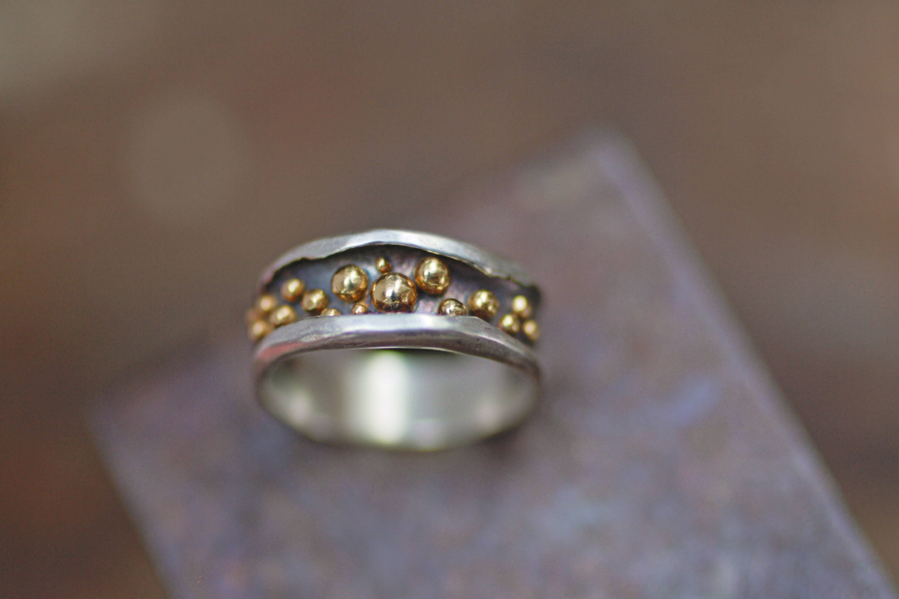 Alternative wedding ring: Wedding band for women | Etsy