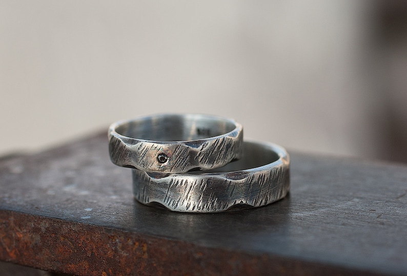 Rustic Wedding Ring Set: Hammered Wedding Bands His and Hers - Etsy
