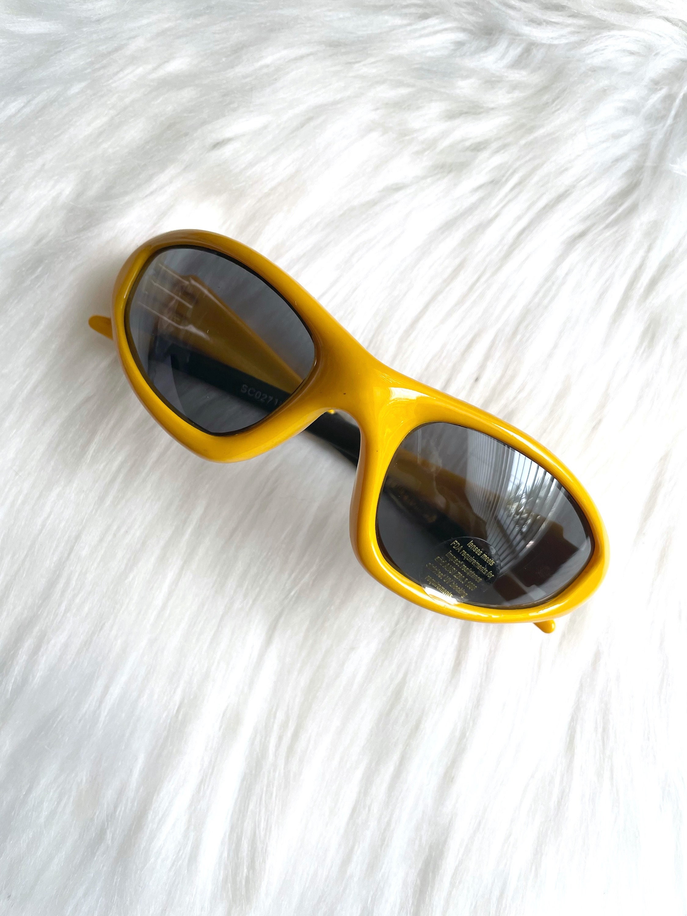 Arnette Vintage - Etsy Arnette Vintage - Etsy