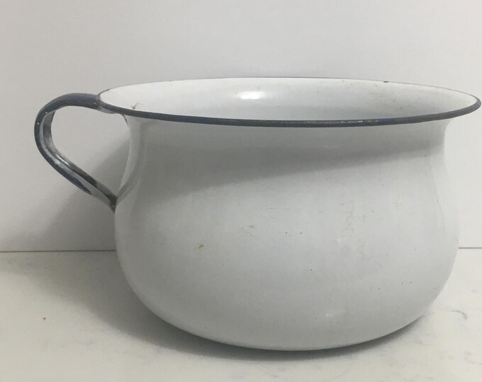 Antique Enamelware Chamber Pot, Antique White Enameled White Pot With ...