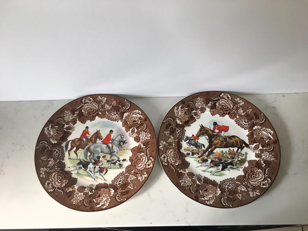 PAIR Vintage Wood and Sons Alpine White Fox Hunt Dinner Plates English ...