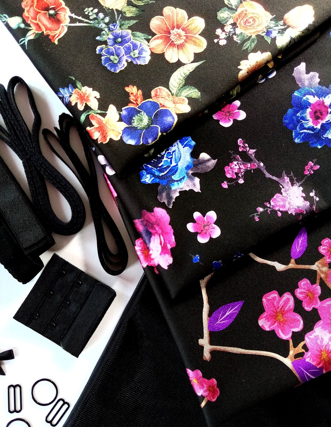 DIY Metallic Scuba Bra Making Kit. Inc Fabric and Notions M/L Sizes - Etsy