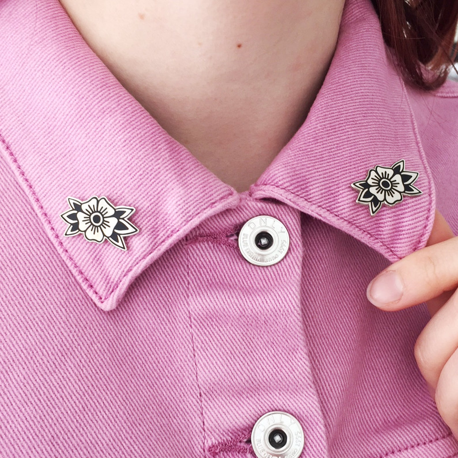 Traditional Flower Tattoo Enamel Pin Lapel Pin Badge Set of 2 Collar ...