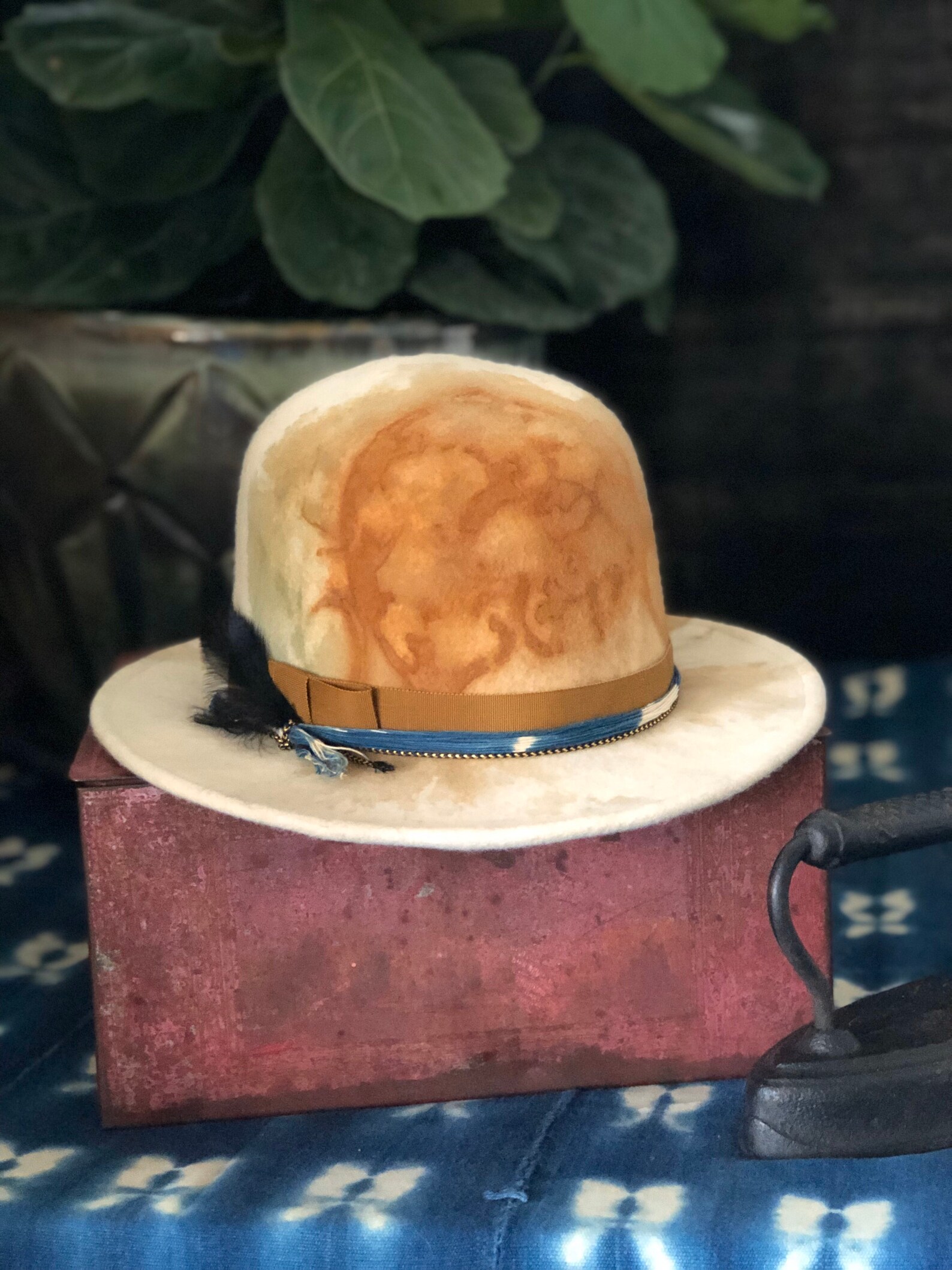 Open Crown Hat, Distressed Open Crown, White Felt Hat, Rust Print, Rust ...