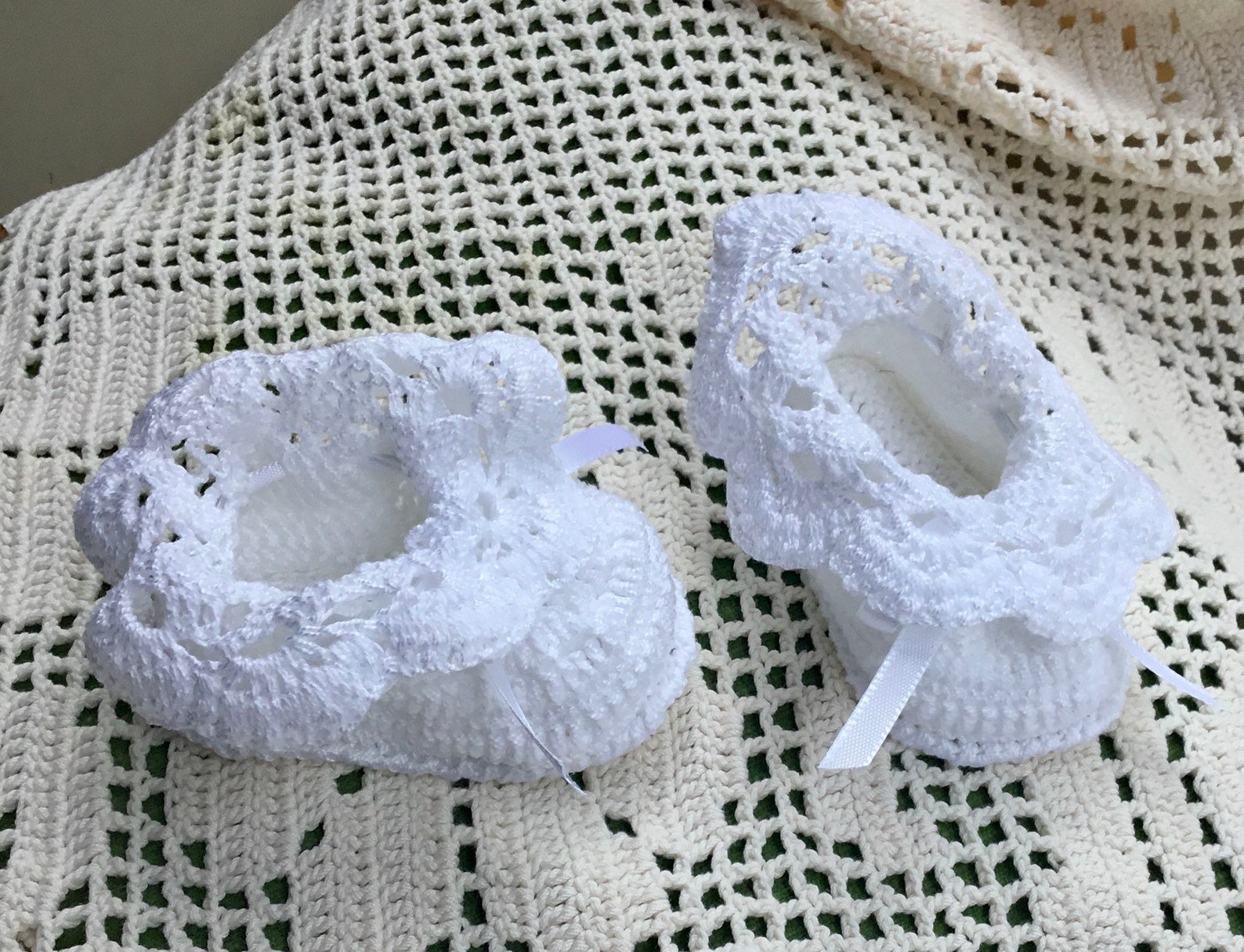 Hand Crochet Heirloom Christening Gown Bonnet and Booties - Etsy