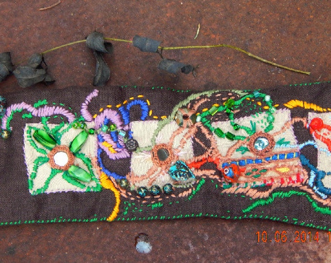 Textile Cuff With Artistic Embroidery/ Linen Cuff / European Linen ...