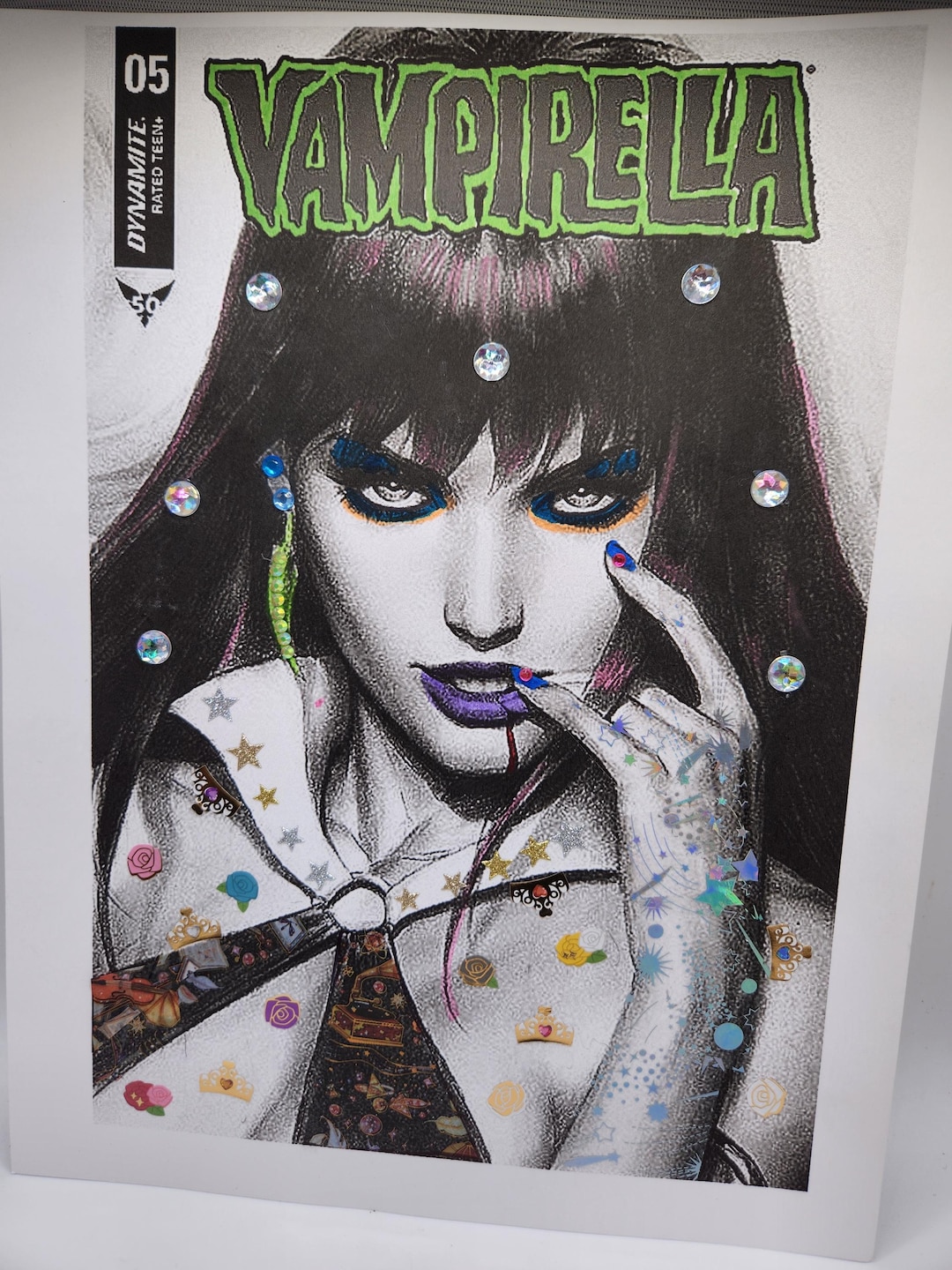 Vampirella Comic Book Cover Art Print: Embellished Black & White (10x7 ...
