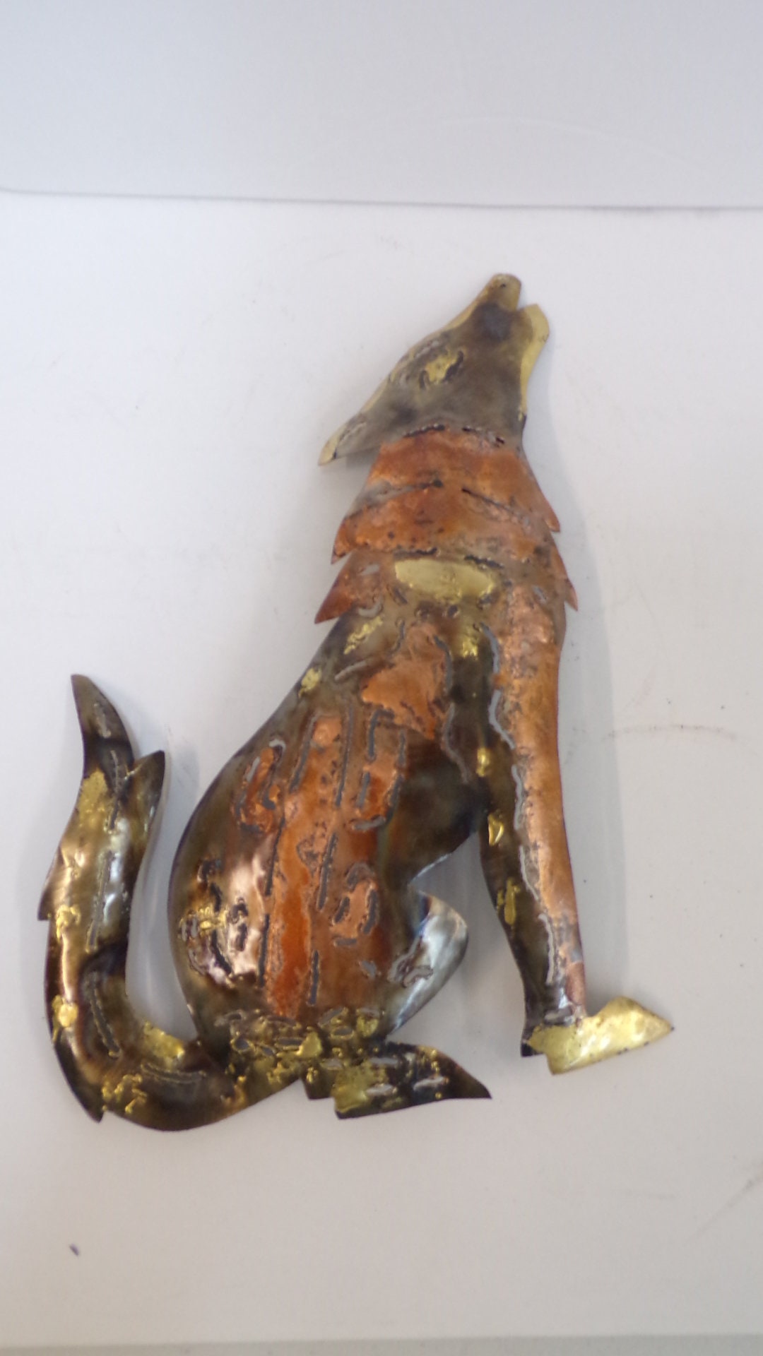 Donnagott Coyote Statue