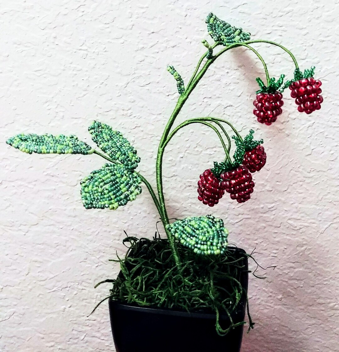 Beaded Raspberry Plant, Seed Bead Berries & Leaves - Etsy