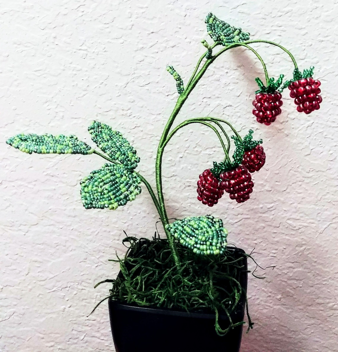 Beaded Raspberry Plant, Seed Bead Berries & Leaves - Etsy