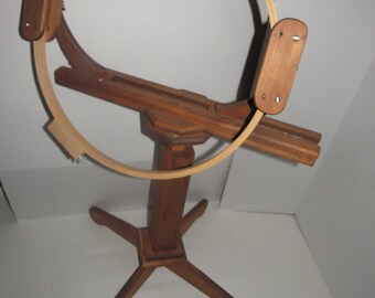 Potoky Embroidery Stand - Etsy