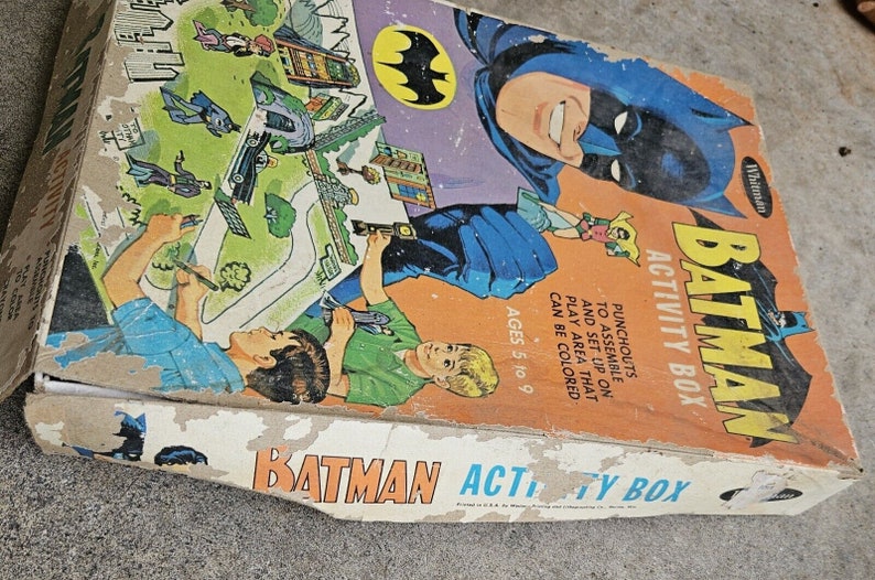 1966 BATMAN Activity Box Whitman Batman & Robin TV Show Punchouts ...