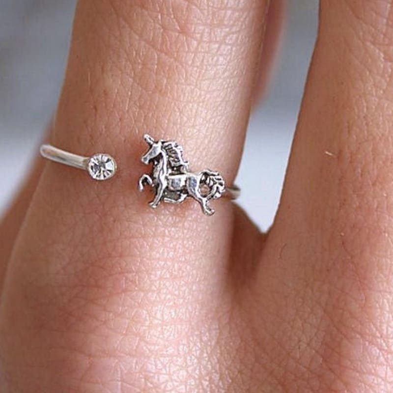 Unicorn Ring - Etsy