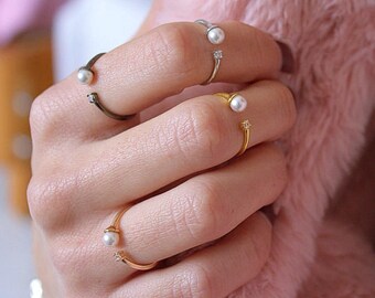 Tiny pearl ring | Etsy