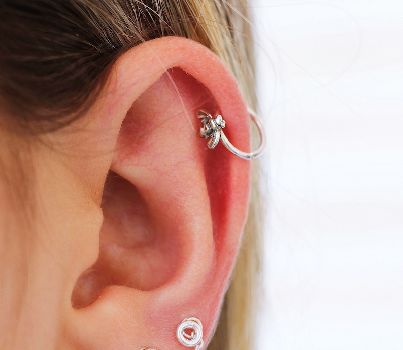 Tiny Bee Conch Ring Bee Helix Earring Honey Bee Earrings - Etsy