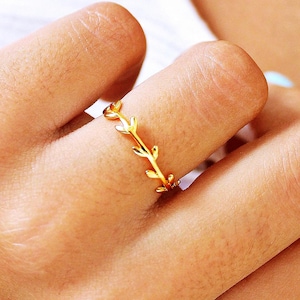 Leaf Nature Ring, Dainty Gold Ring, Minimalist Ring - Etsy