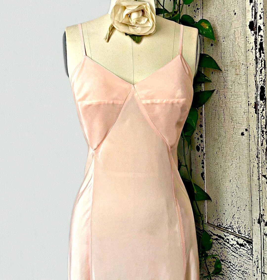 Vintage Lingerie 1950s BARBIZON BRYN FAIR Peach Rayon Crepe Bias Cut ...