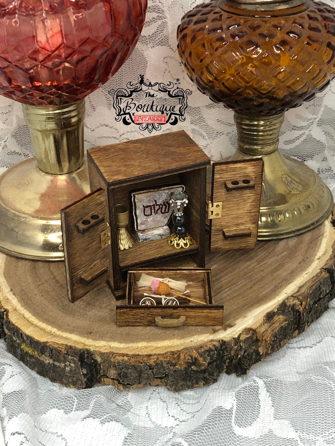 Handmade 2.5” Dybbuk Box! Tiny Recreation of the Demonic Cursed Object ...