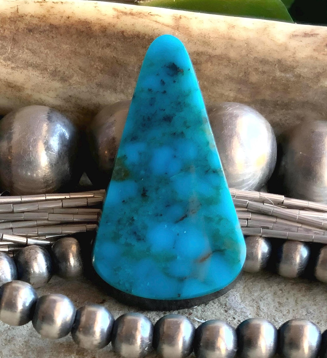 Kingman Turquoise Triangle Cabochon: Arizona Gemstone - Etsy