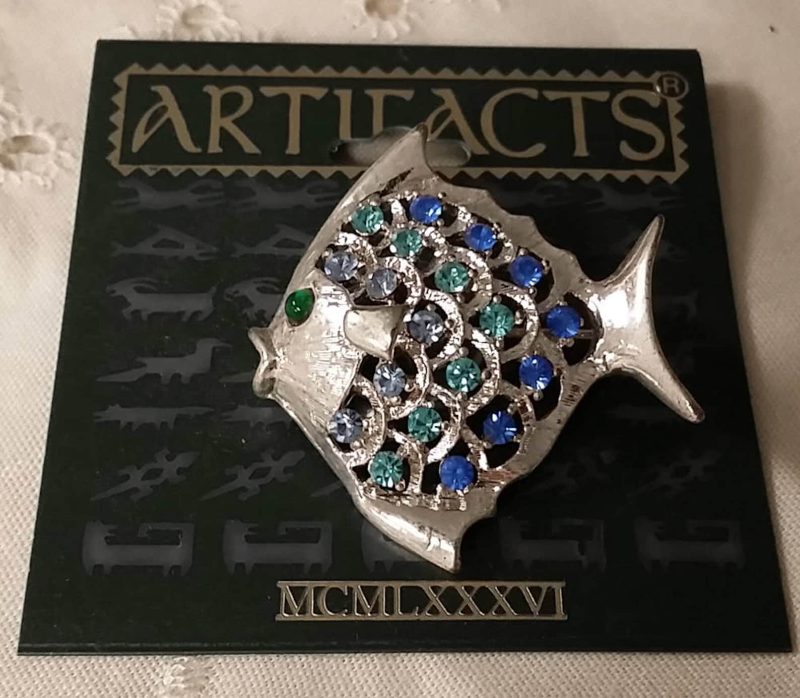 JJ Artifacts Silvertone Blue Rhinestone Puff Fish Pin Brooch NOS New on ...