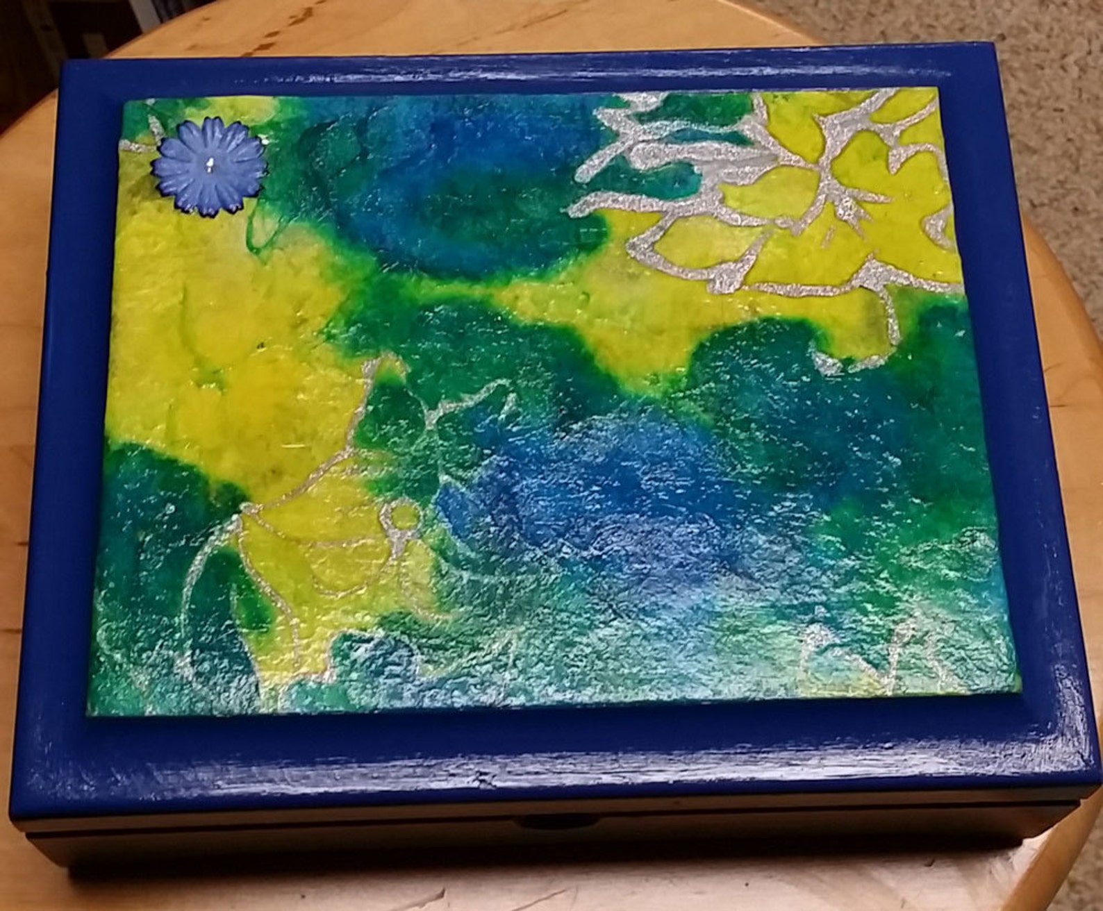 Handmade Decoupage Wooden Cigar Box Using Handmade Thick Mulberry Paper ...