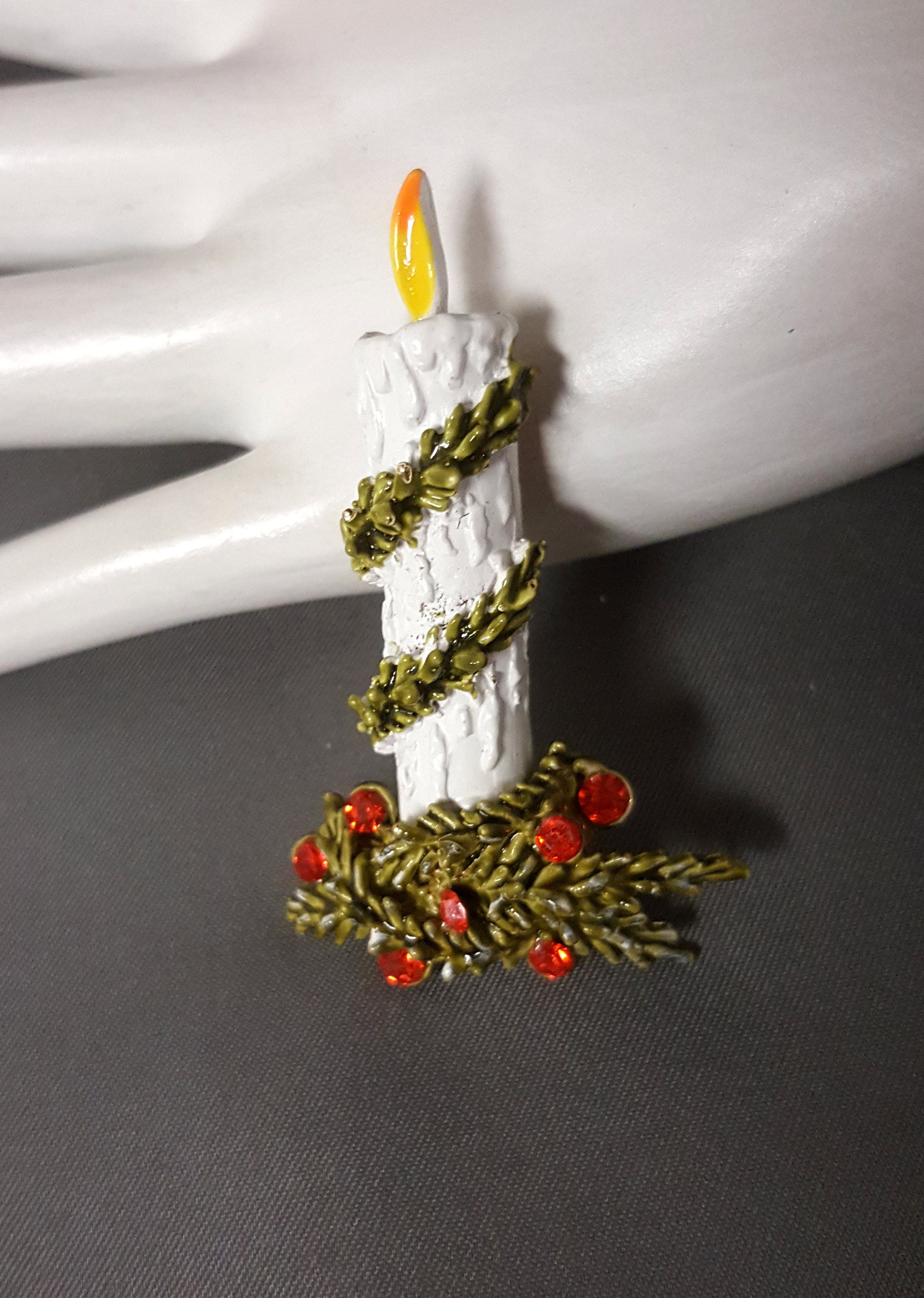 1970's Vintage Christmas Candle Pin Signed "art" Brooch Lit Candle Pin ...