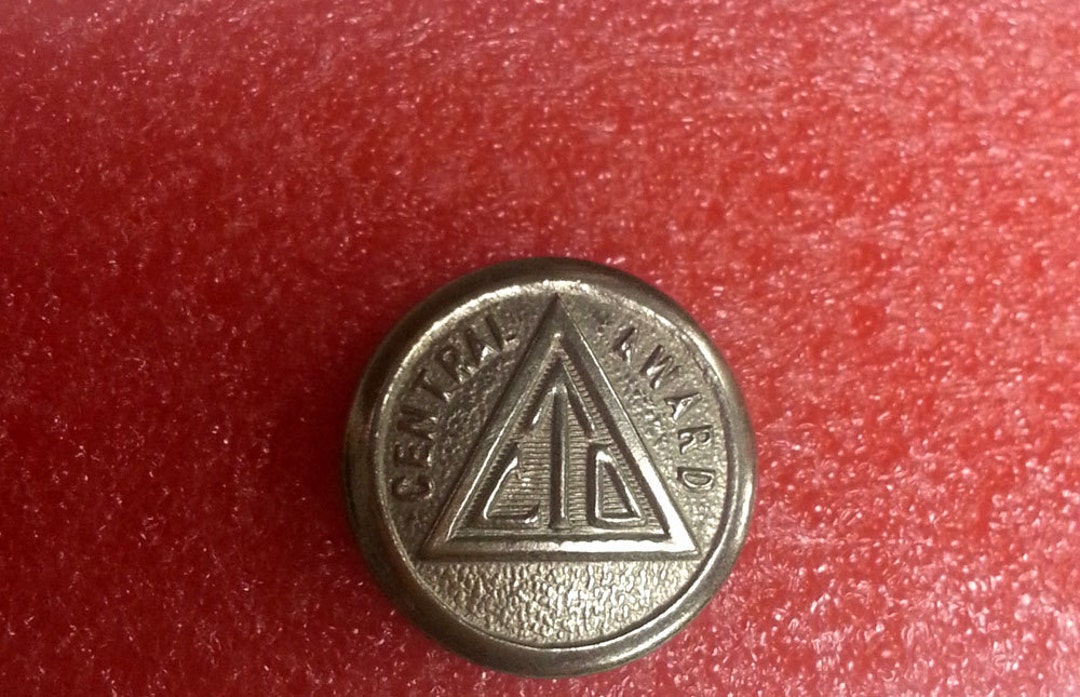 Vintage Silver Central Award CTO in Triangle Pin Button - Etsy