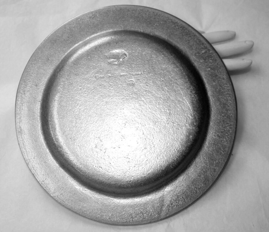 Love is Beauty of Christmas Wilton Plate 1979 Made in the USA - Etsy