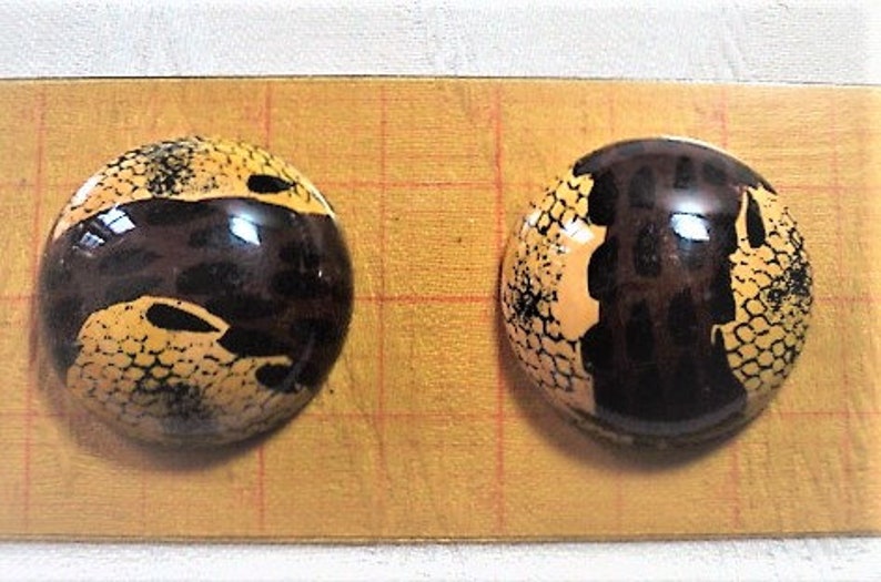 SNAKE SKIN BUTTONS Hand Painted 2 Sets 35mm Dome Green or | Etsy