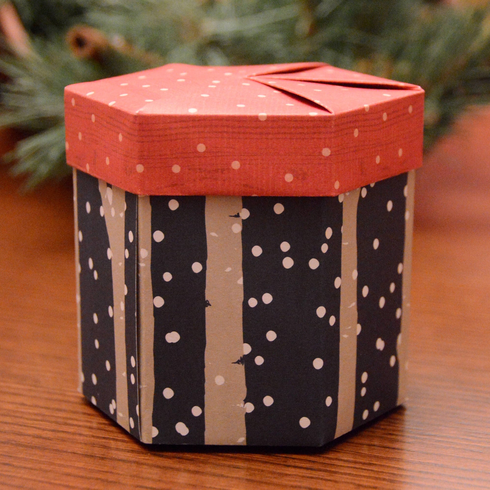 Christmas Origami Hexagon Box W/ Lid - 4.25" - Etsy