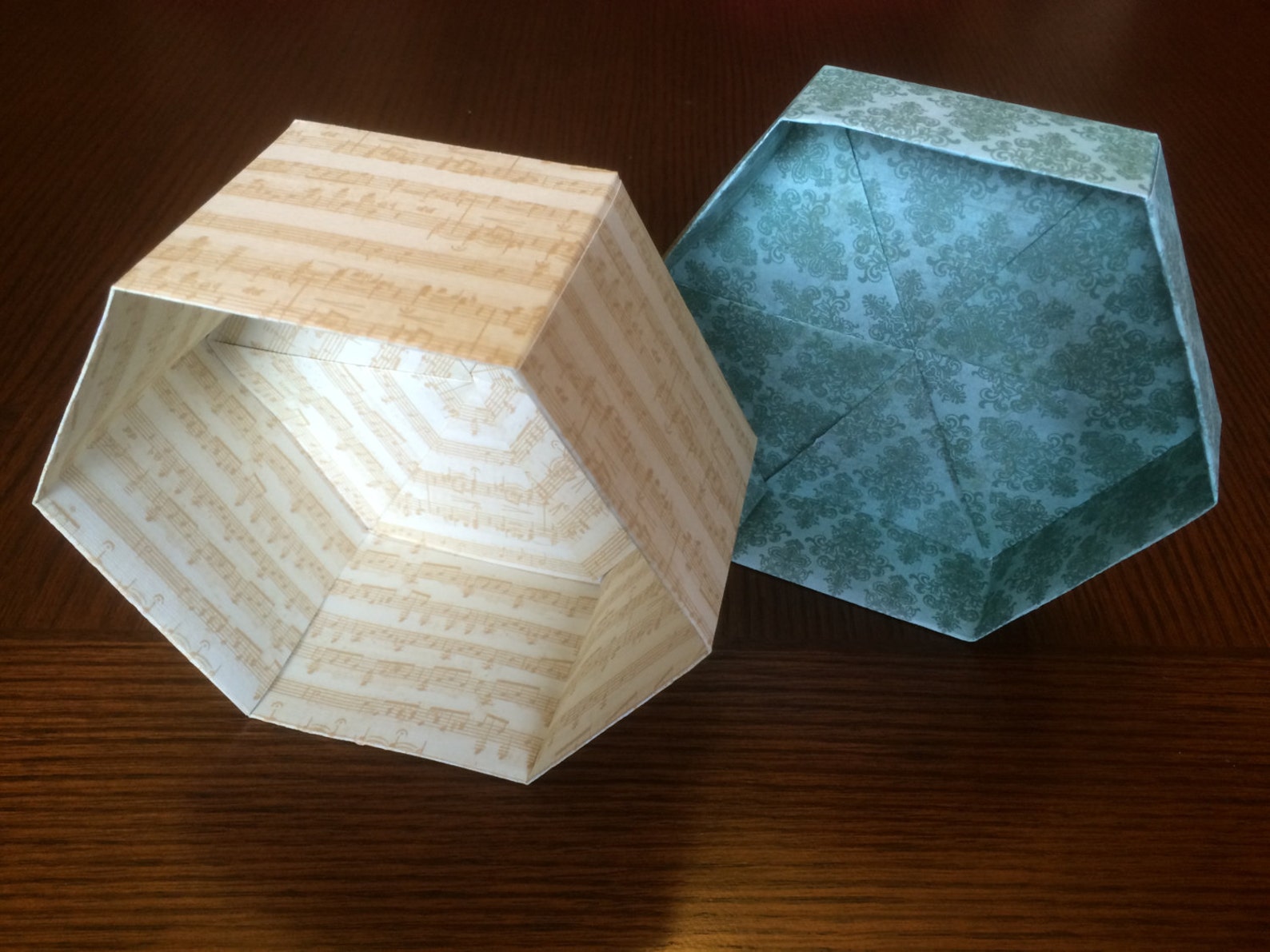 Large Winter Origami Hexagon Box With Lid - Etsy