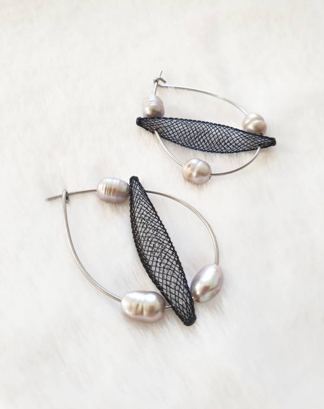 Pearls Earrings Mesh Earrings Gift for Her Contemporary Earrings Modern ...