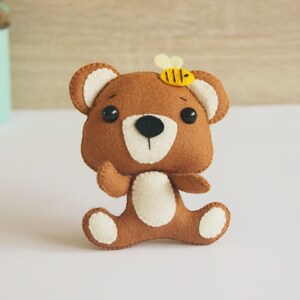 Felt Bear Pattern, SVG Felt Bear, Woodland Animal Ornament, Bear Felt ...