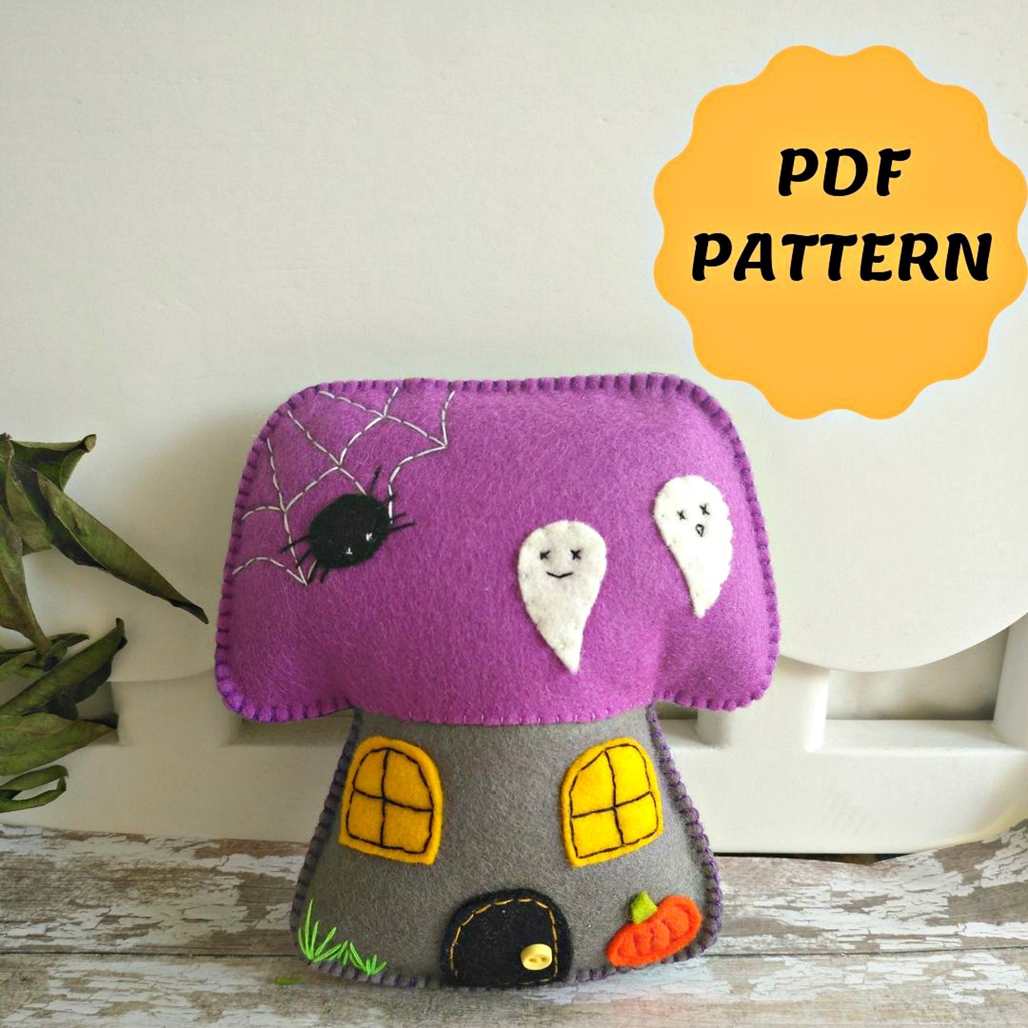Felt Halloween pattern Halloween ornament Felt Haunted | Etsy