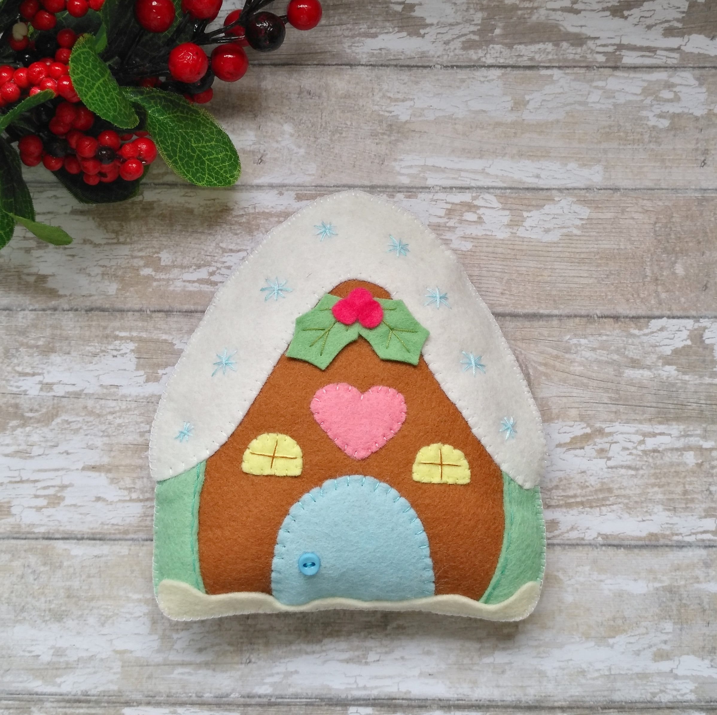 Gingerbread House Felt Pattern Gingerbread Cookies Orrnament Christmas ...