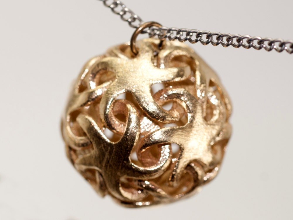 3D Printed Jewelry Pendant Linking Stars in Solid Brass - Etsy