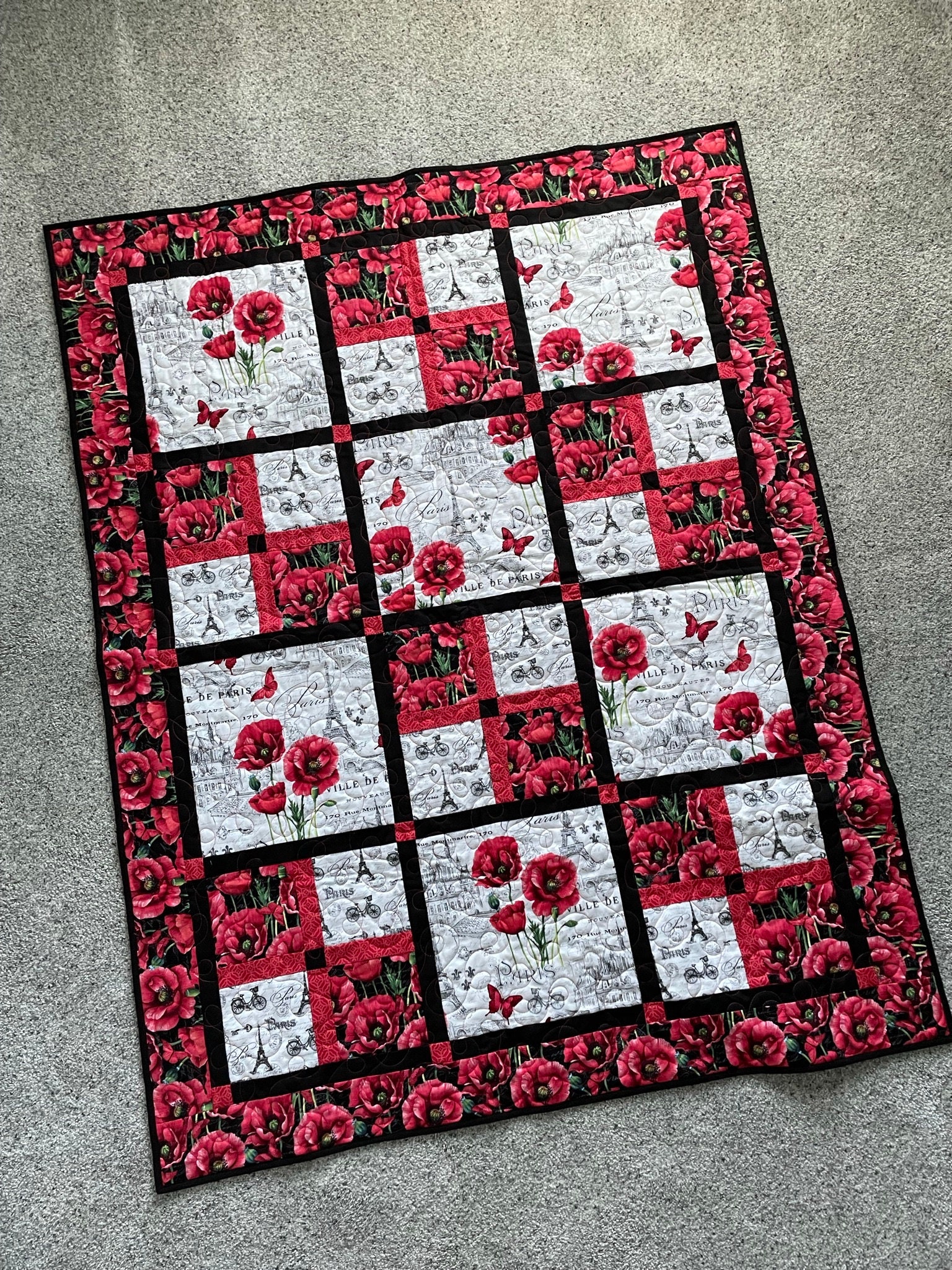 Poppy Paris Lap Quilt in Black White and Red, Soft Cotton Fabric in ...