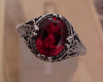 Ruby Filigree Ring | Etsy
