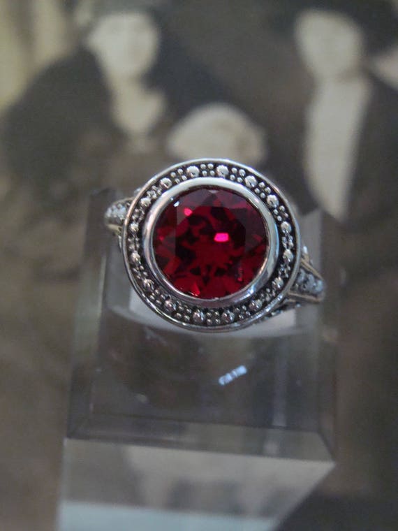 Pretty sterling ruby & - Gem