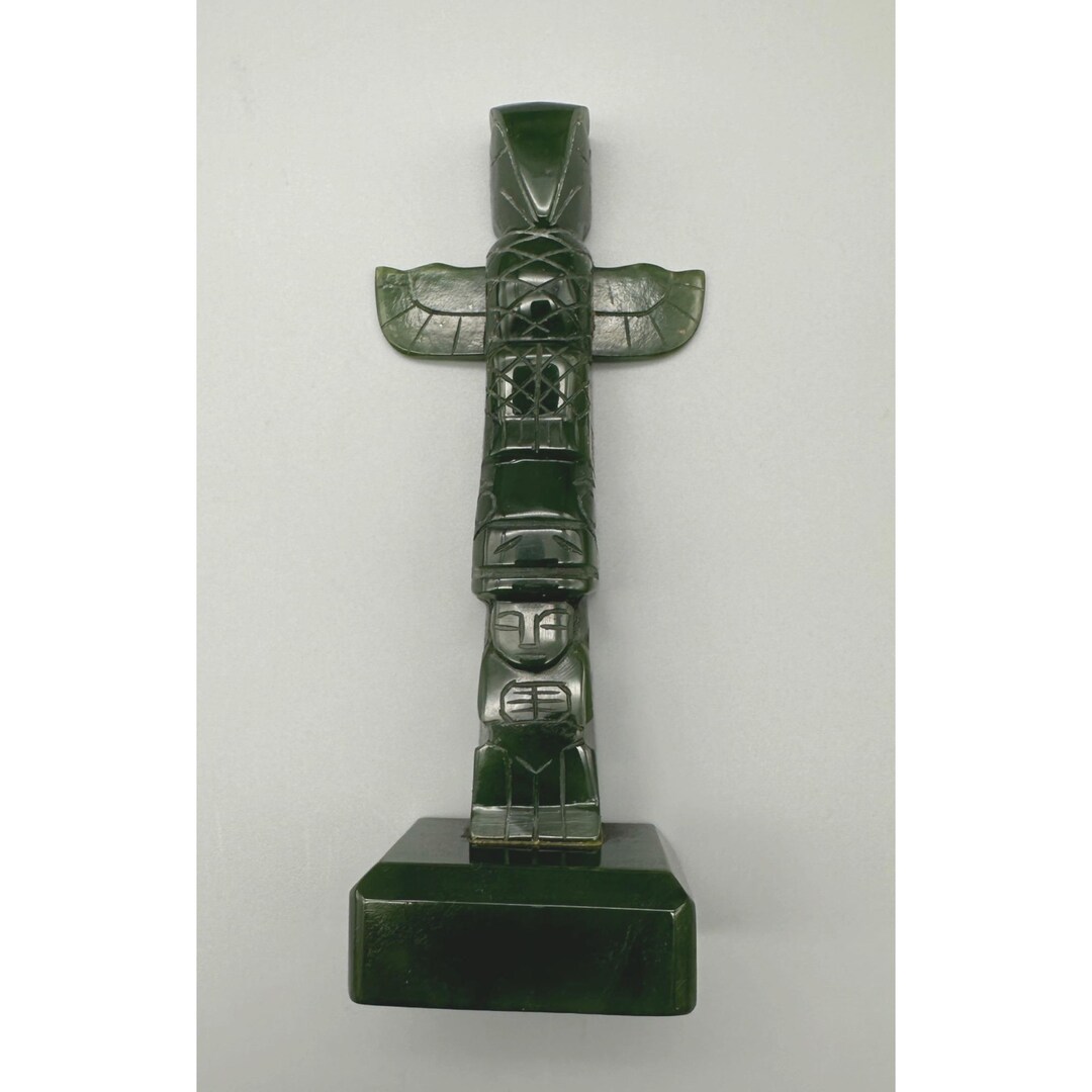 Jade Totem Pole Statue With Base Hand Carved Thunderbird 5 1/2" Tall ...