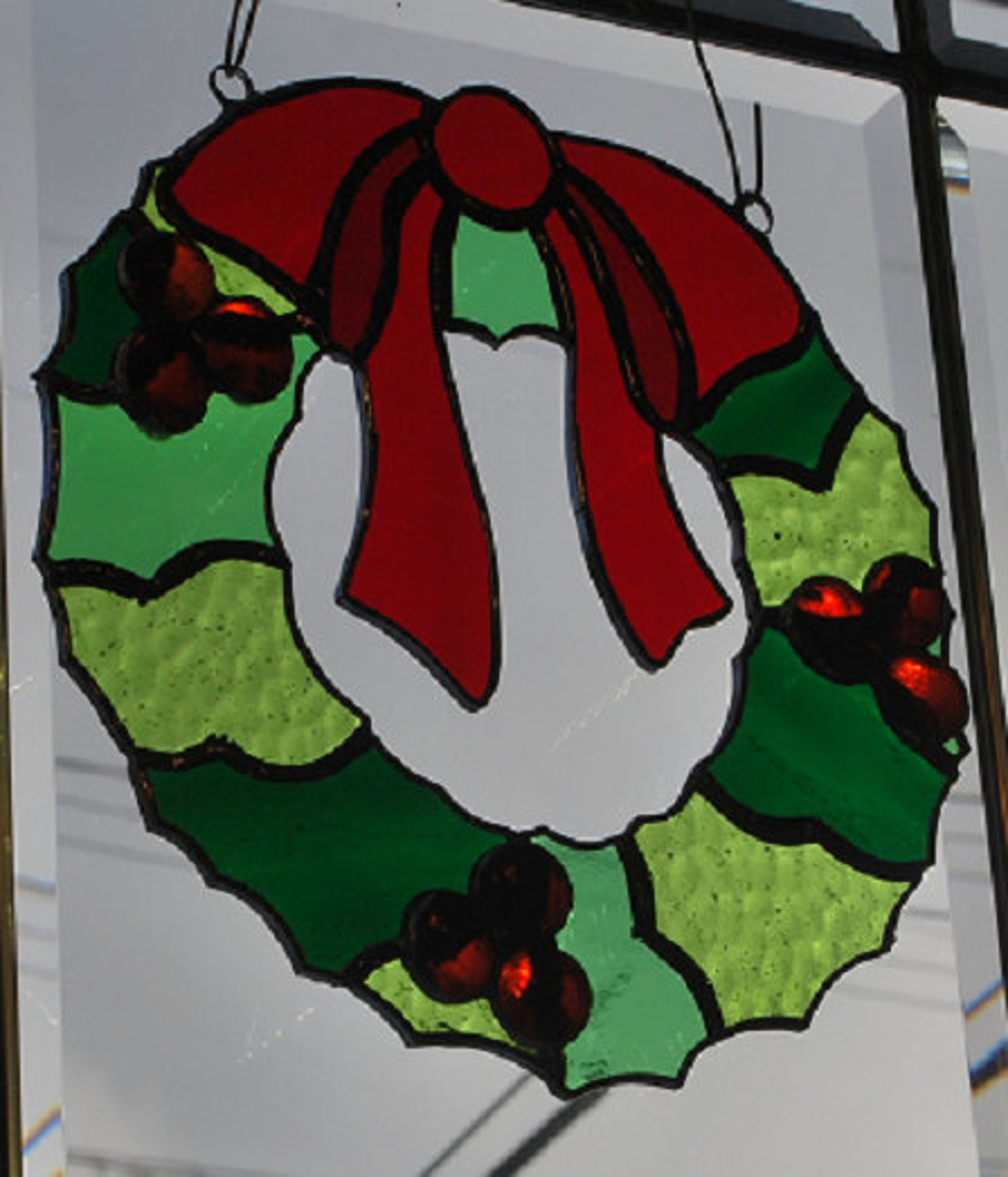 Stained Glass Christmas Wreath Suncatcher Wall Hanging - Etsy Canada
