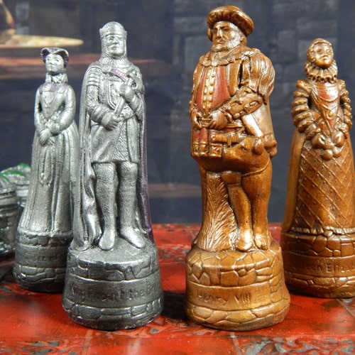 Large Gothic Horror Chess Set Customisable Colours pieces | Etsy