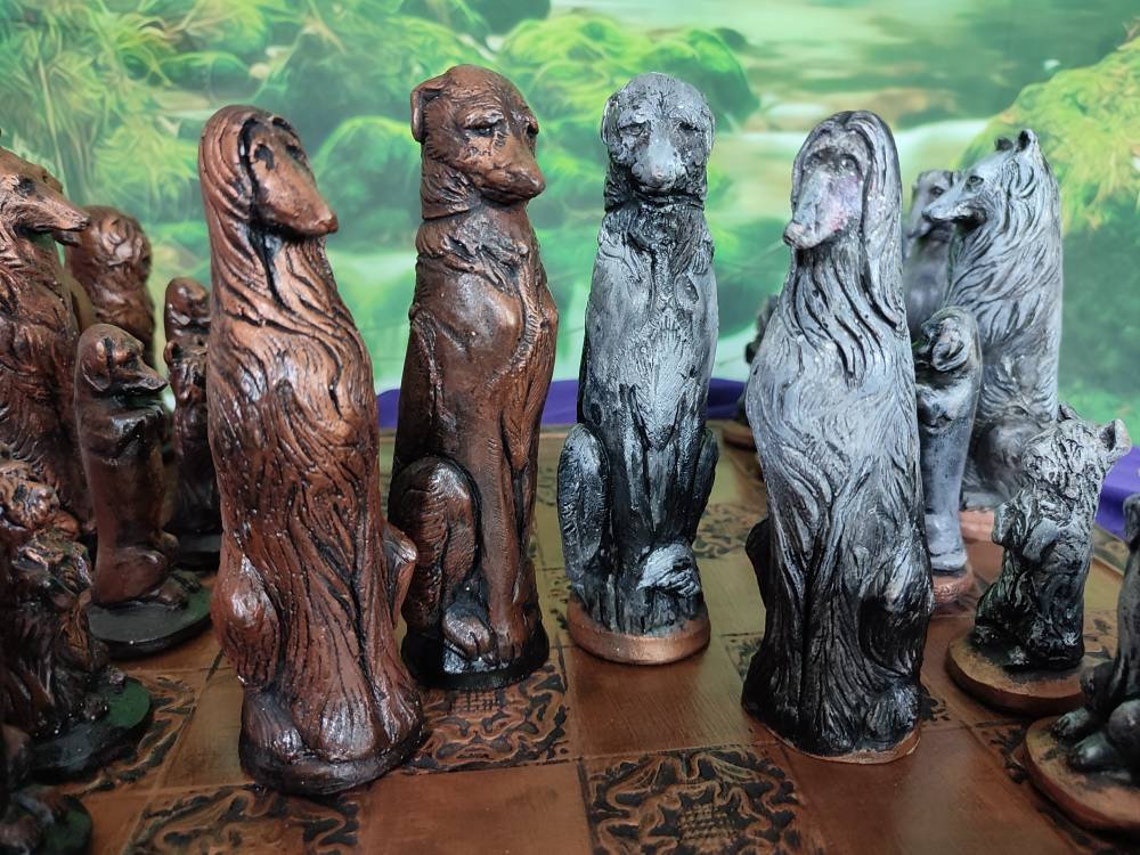 NEW**LARGE Dogs Chess Set. Customisable Colours (pieces Only/board Not ...