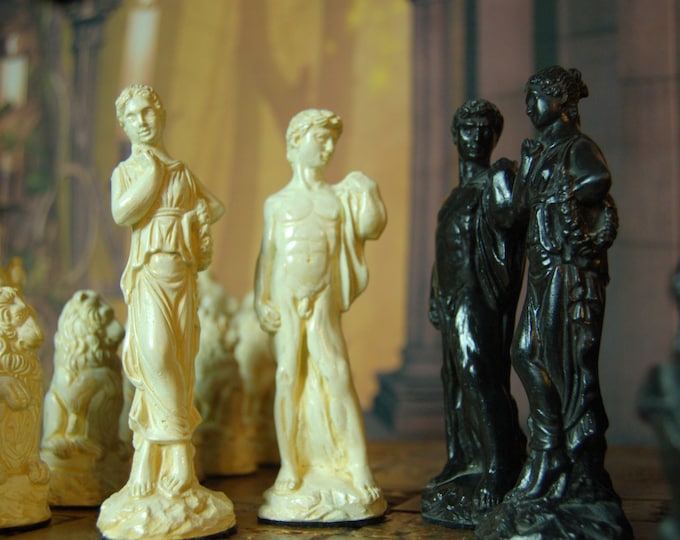 LARGE Classical Chess Set Customisable Colours pieces - Etsy