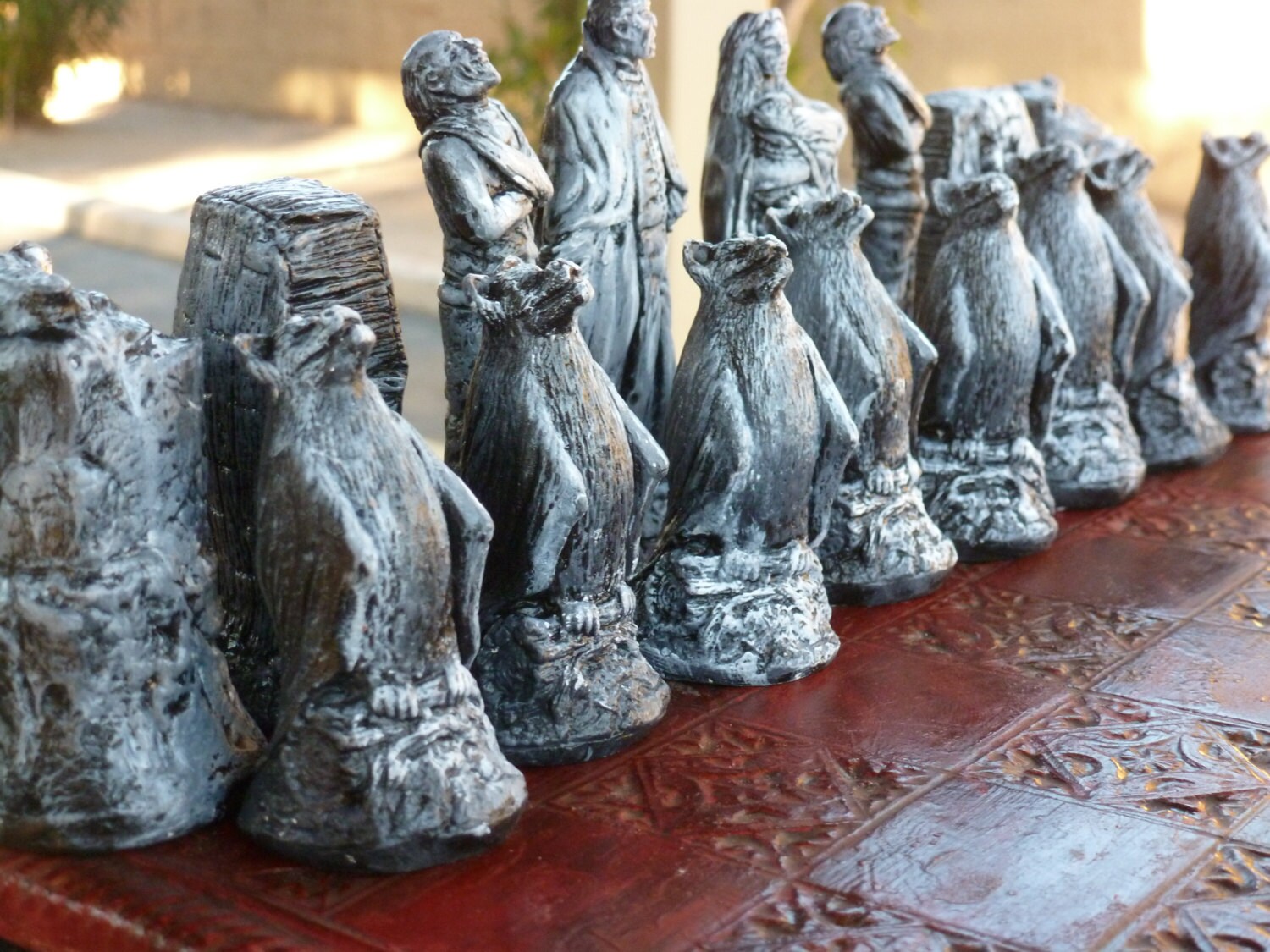 Dracula V Van Helsing Chess Set, Customisable Colours (pieces Only/no ...