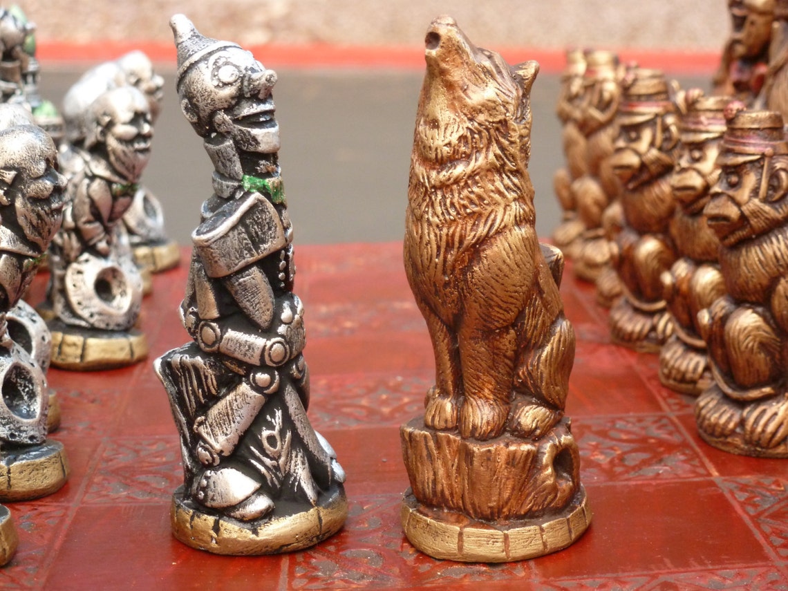 Wizard of Oz Chess Set, Customisable Colours (pieces Only) Dorothy,toto ...