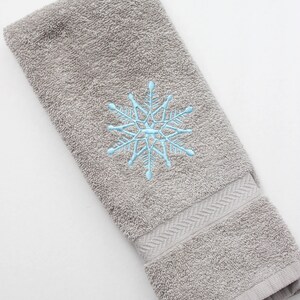 Christmas Hand Towel Set - Christmas Towels - Snowflake Towels ...