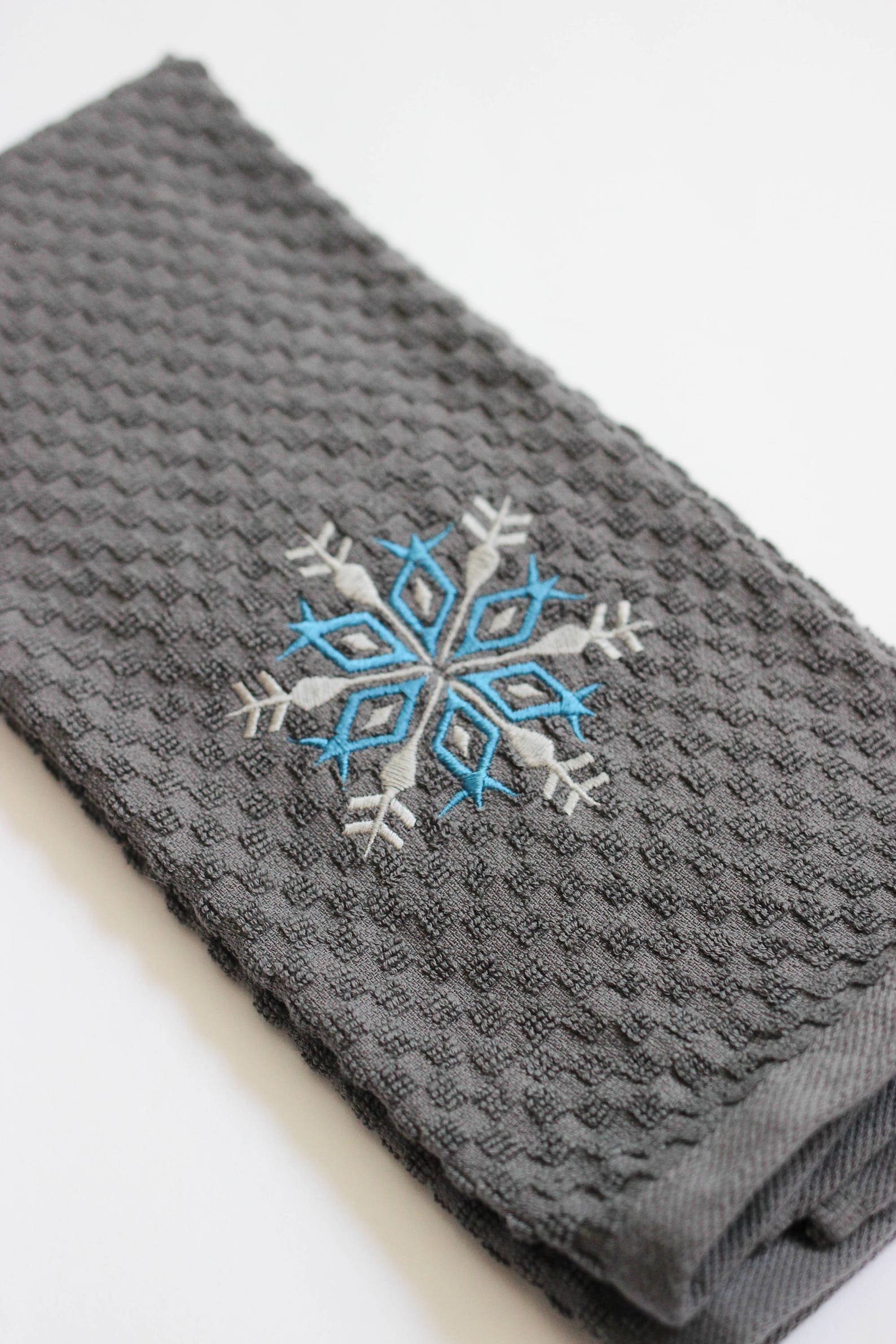 Snowflake Kitchen Towel Winter Hand Towel Christmas Decor - Etsy