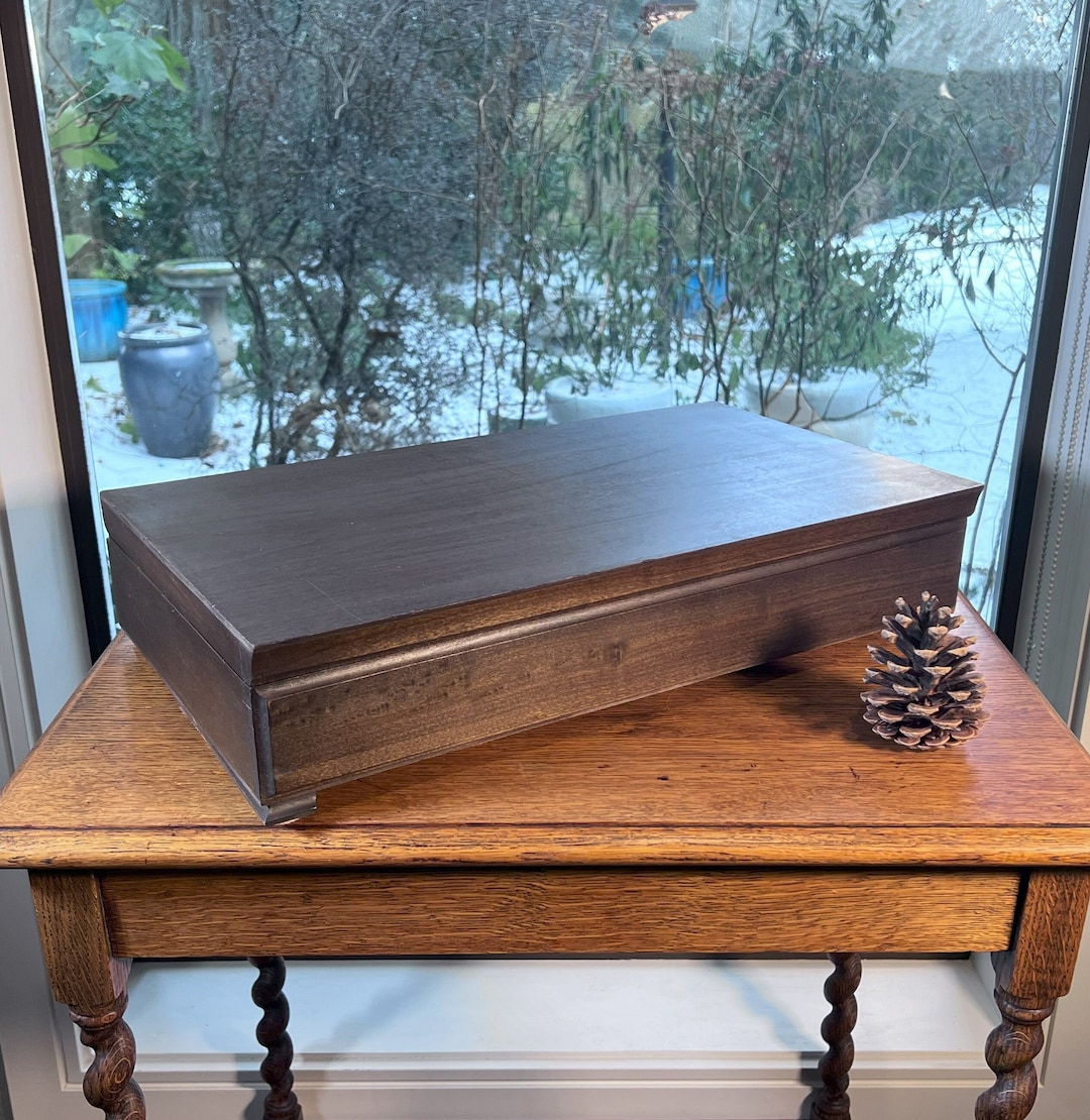 Silverware Chest, Case Wood Tarnish Resisting International Silver ...